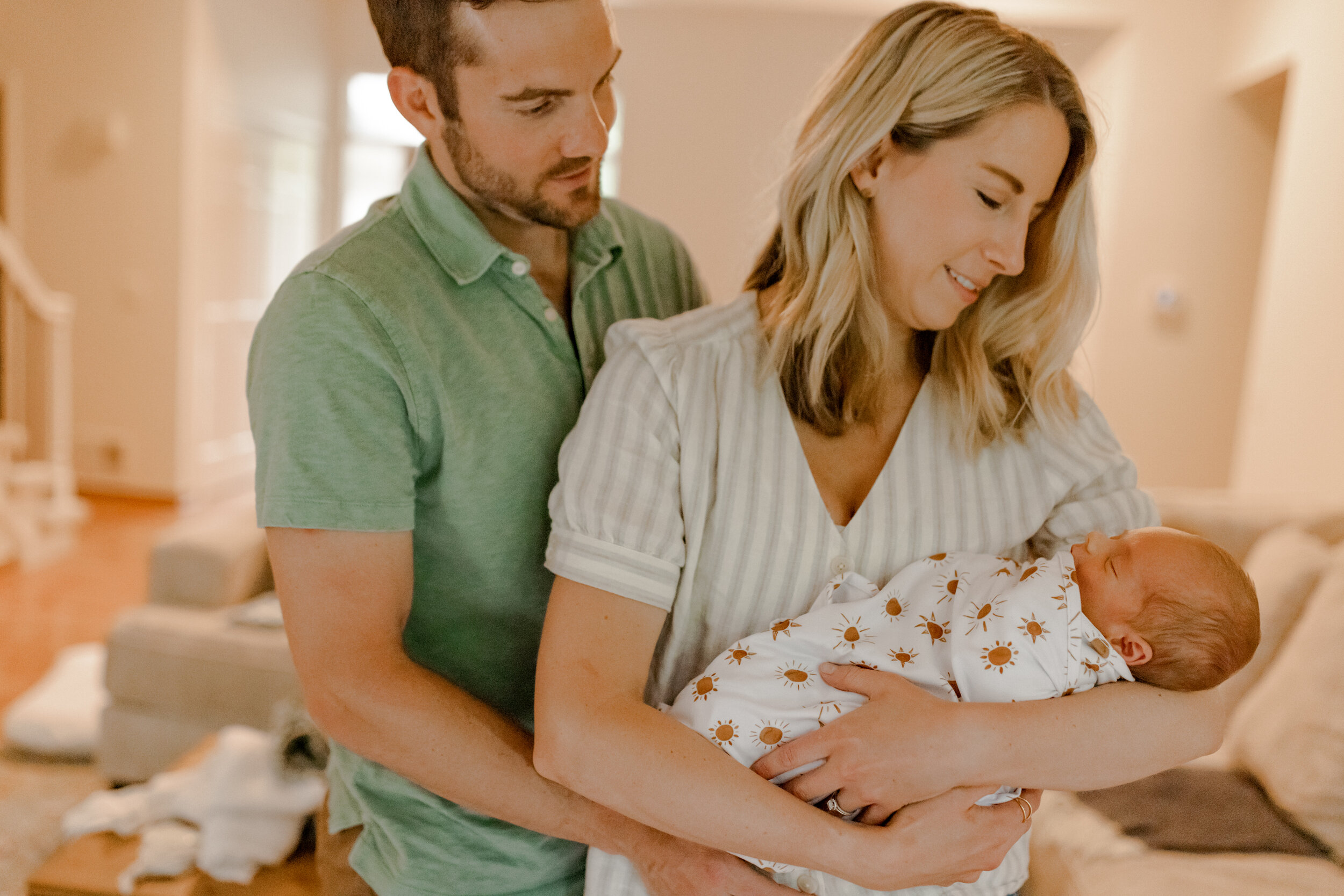 MARIA + NEIL, backyard grosse pointe wedding - amber-marie-photography.com