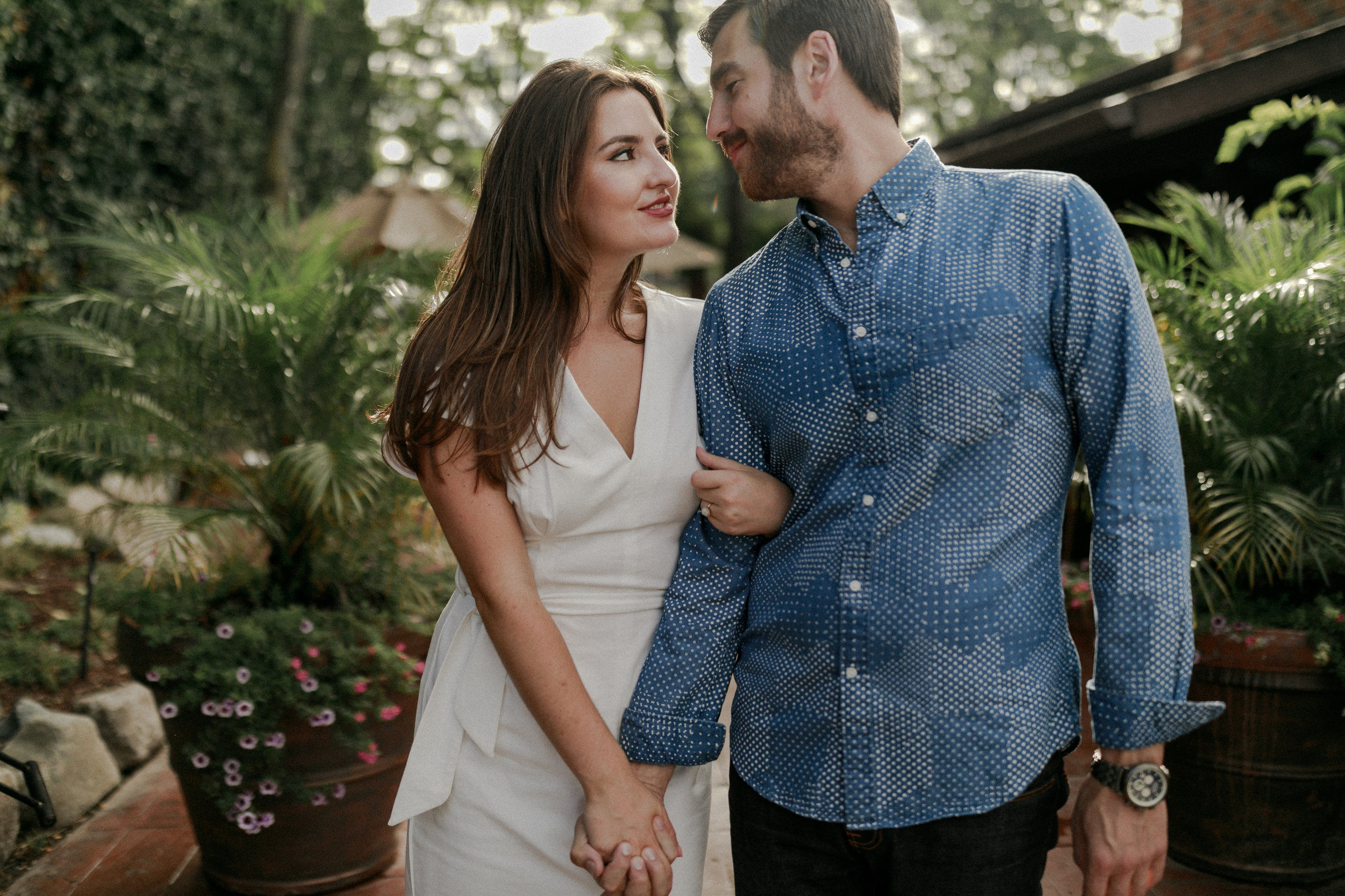 MARIA + NEIL, backyard grosse pointe wedding - amber-marie-photography.com